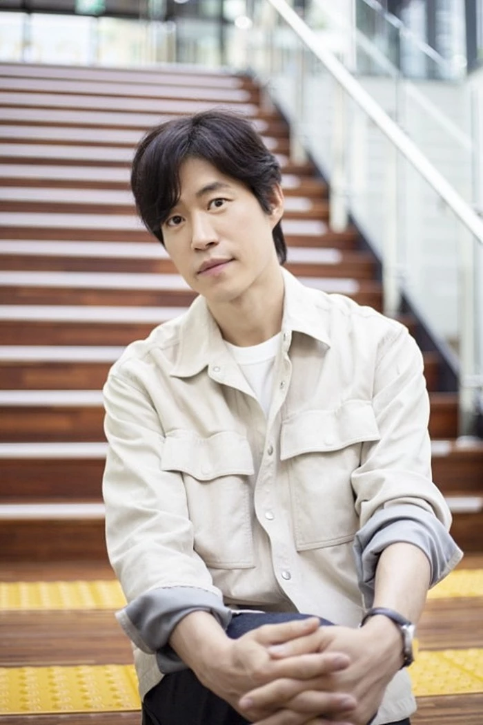 “180cm·66kg…” 갑자기 완전 훈훈해졌다는 '50대' 남자 배우 | 위키트리