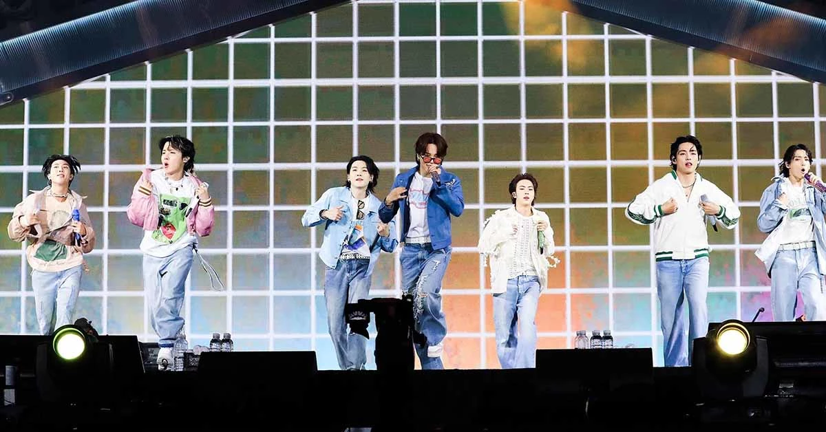 "BTS 멤버들, 입대 후에도 공연할 수 있도록 하겠다"며 국방부가 내건 조건 | 위키트리