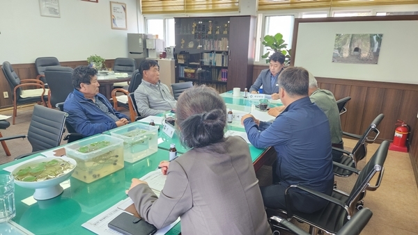 고창군 대산면 명예면장과 함께하는 행복콜택시 기사 간담회 | 위키트리