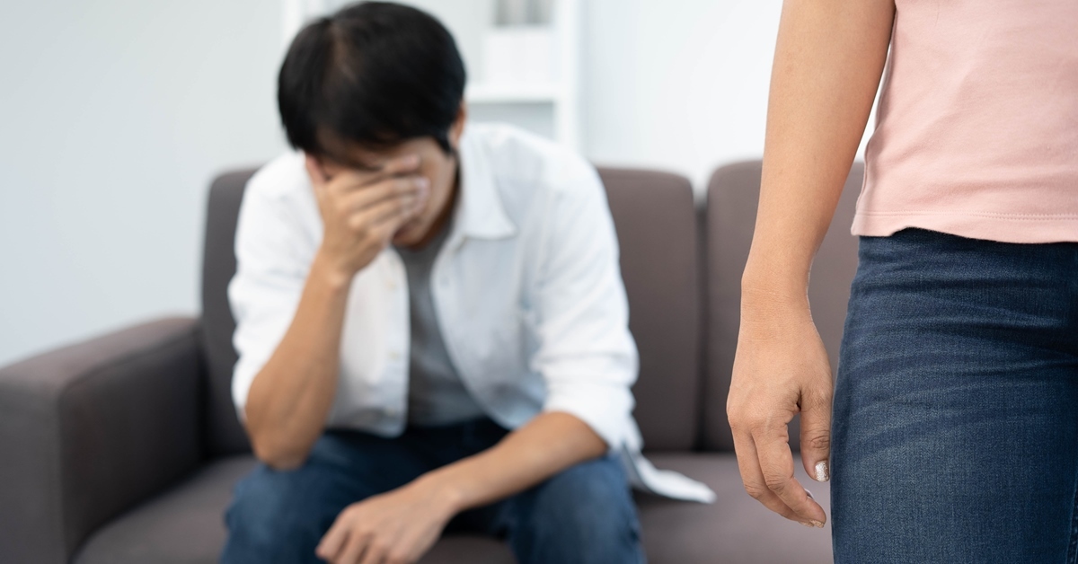 연예인 남친 이별 통보에 돈 뜯고 뺨 10대 때린 30대 여성 “너 때문에 성병 걸렸다” 위키트리